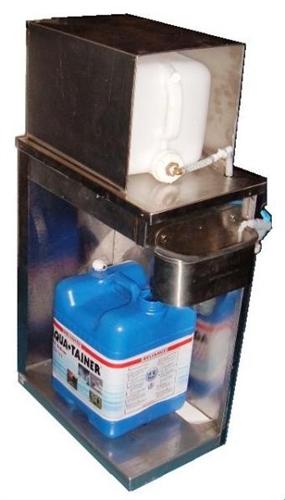 Self contained dip well